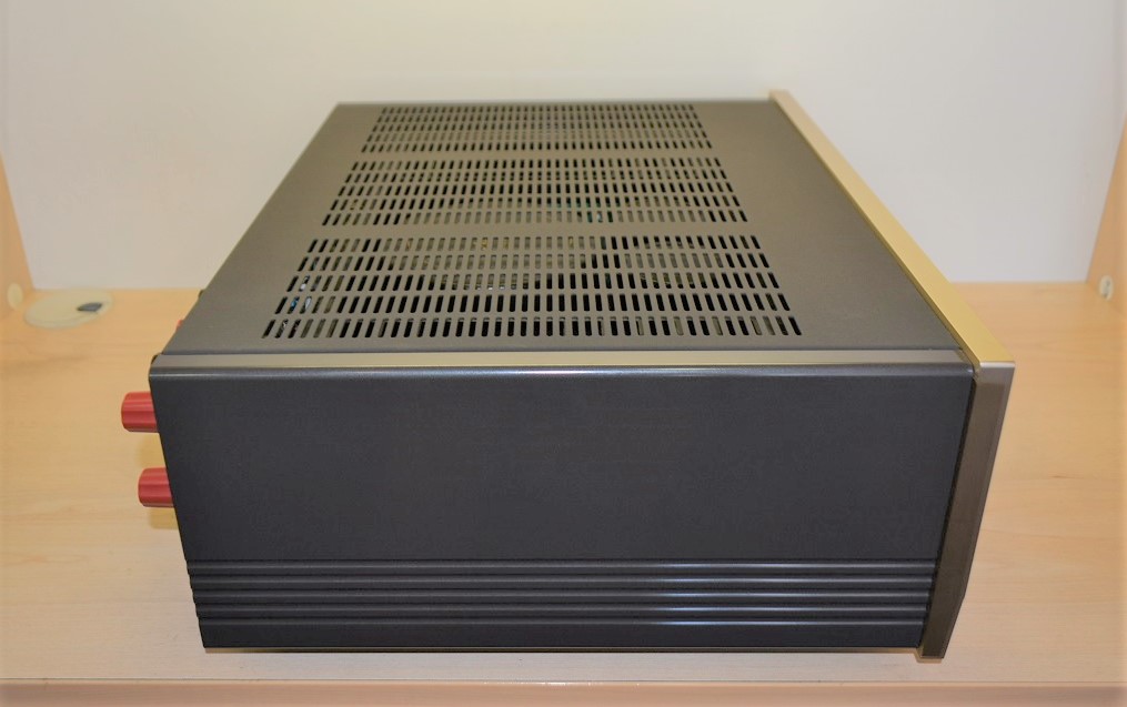 販売終了： 中古品：Accuphase E-560 CLASS-A ステレオ プリメインアンプ 中古品 オーディオ専門店AVBOX