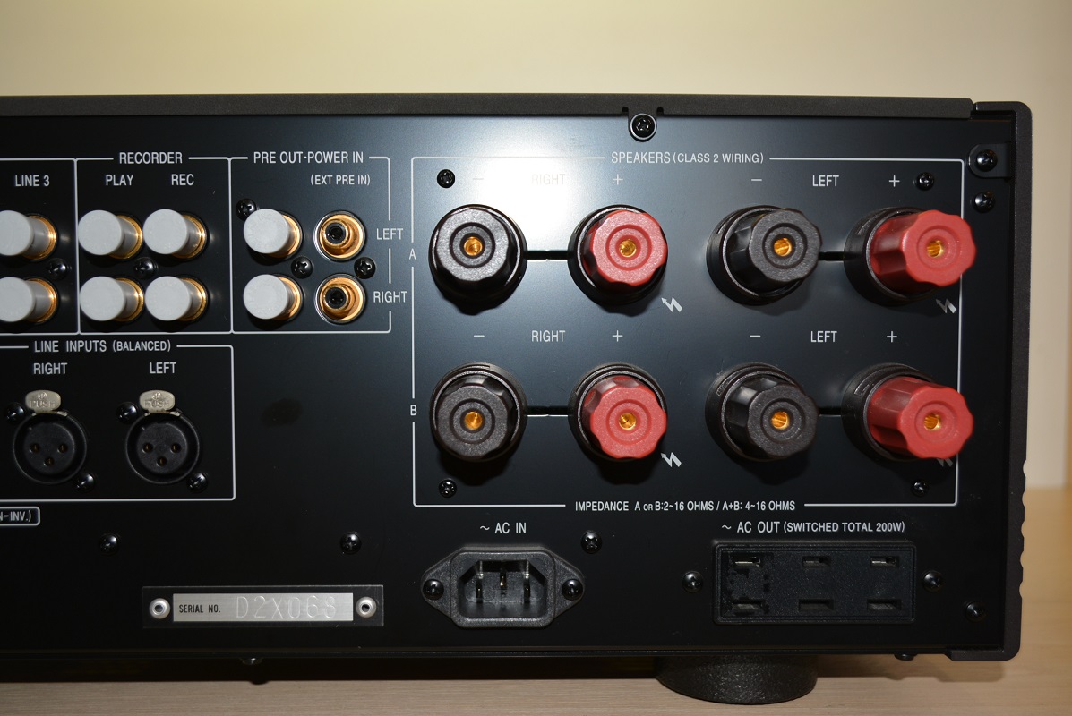 販売終了： 中古品：Accuphase E-560 CLASS-A ステレオ プリメインアンプ 中古品 オーディオ専門店AVBOX