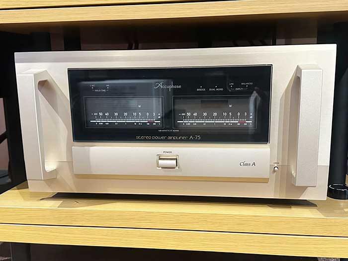 販売終了：展示処分特価 A-75 Accuphase パワーアンプ 正規取扱い専門店AVBOX